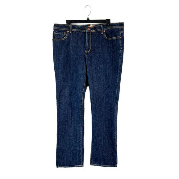 Bitten by Sarah Jessica Parker | Jeans | Dark Denim Bitten Bootcut Jeans 6 | Poshmark
